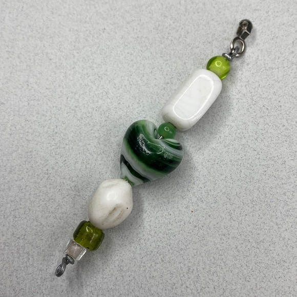 Hand Crafted | Other | Heart Ceiling Fan Pull Handmade Green White ...
